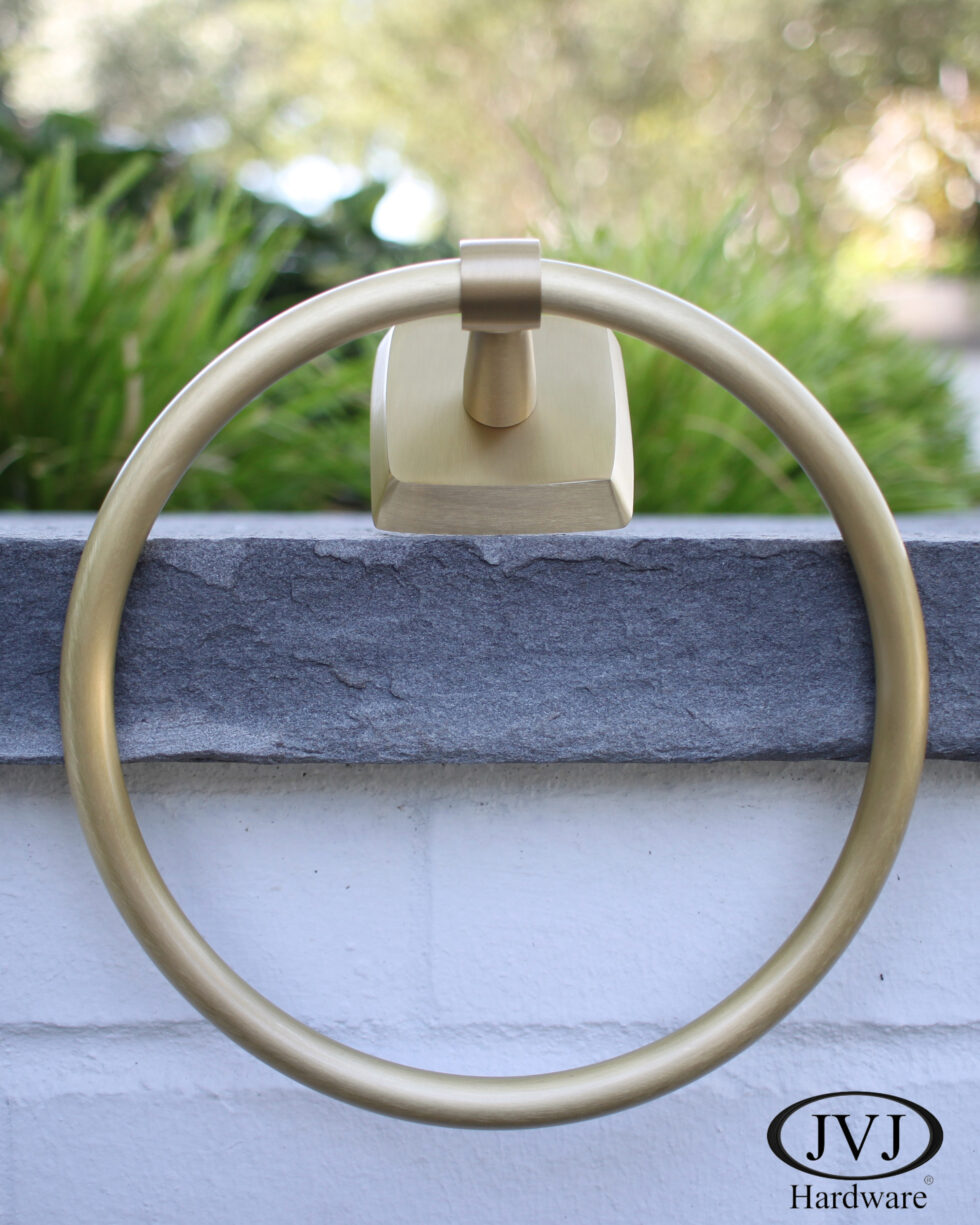 JVJ Hardware introduces the Serene Bath Series | KBIS